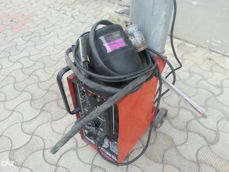 Aparat za varenje koristi (plin)argon AC/DC - Aparati za varenje - OLX.ba