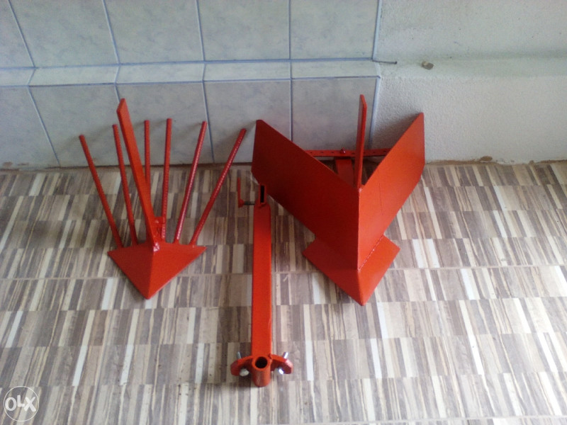 Plug za retke brazdac i kopacica krompira imt 506 509 - Plugovi - OLX.ba