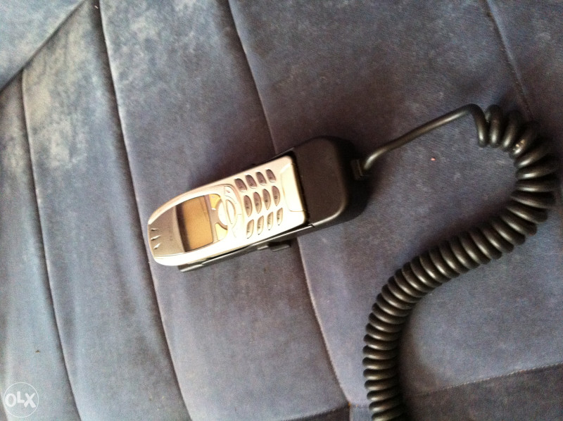 NOSAĆ ZA AUTO TELEFON CULLMAN NOKIA - Nosači/držači - OLX.ba