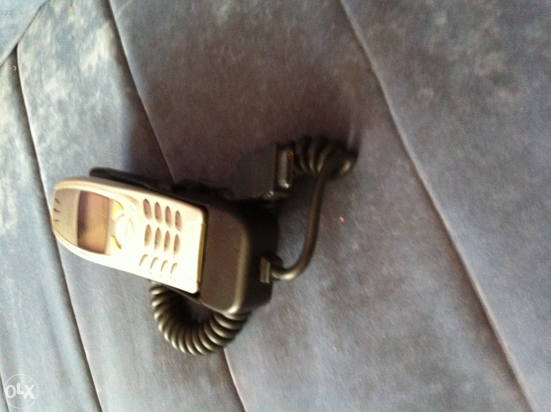 NOSAĆ ZA AUTO TELEFON CULLMAN NOKIA - Nosači/držači - OLX.ba